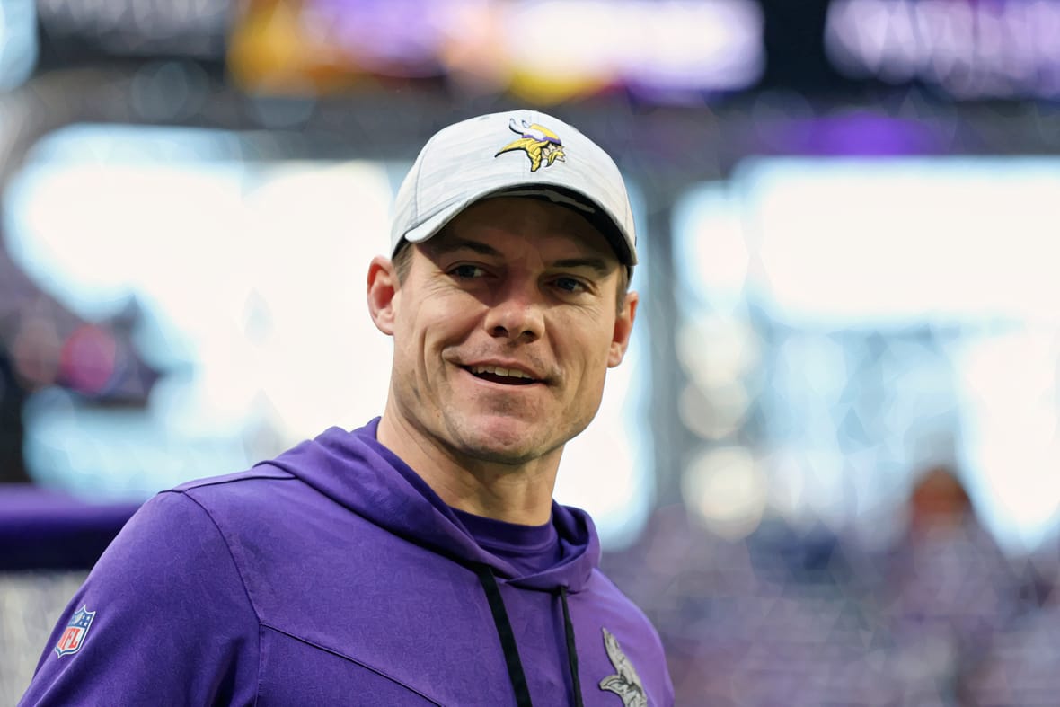 Vikings Make Surprise QB Move