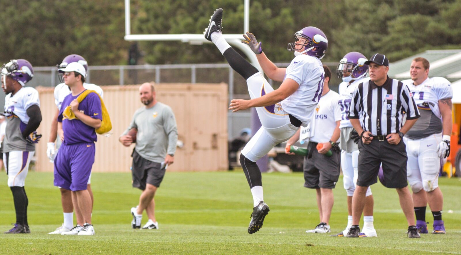 Mike Priefer puts Punter Jeff Locke on notice in Mankato