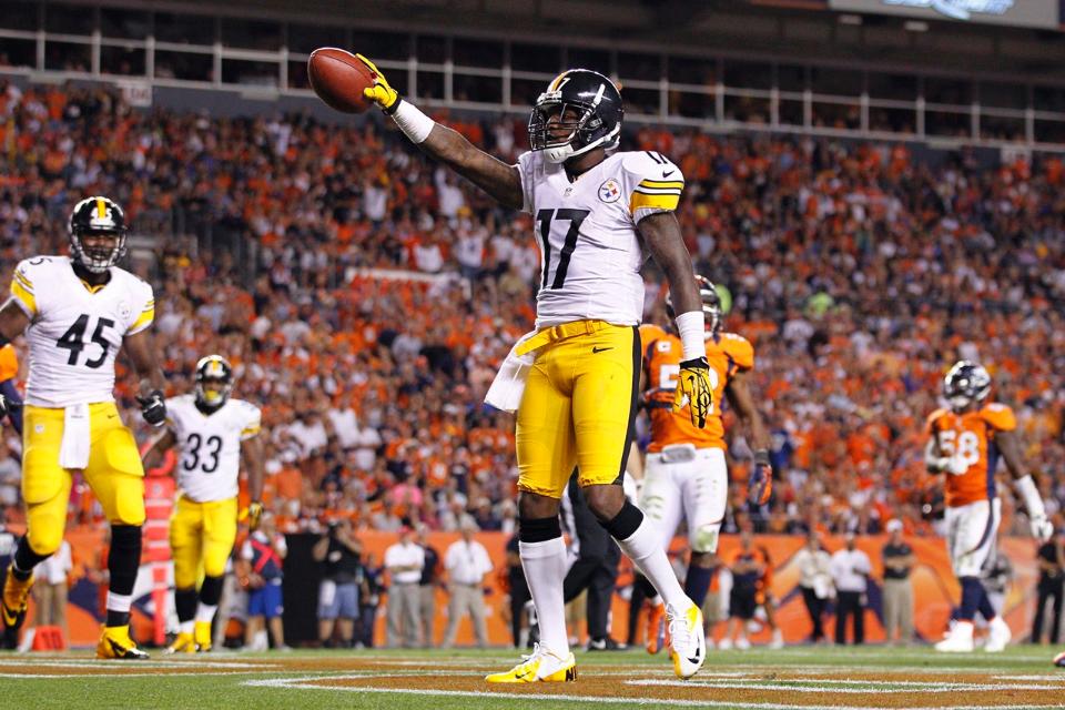 Vikings Trade For WR Mike Wallace