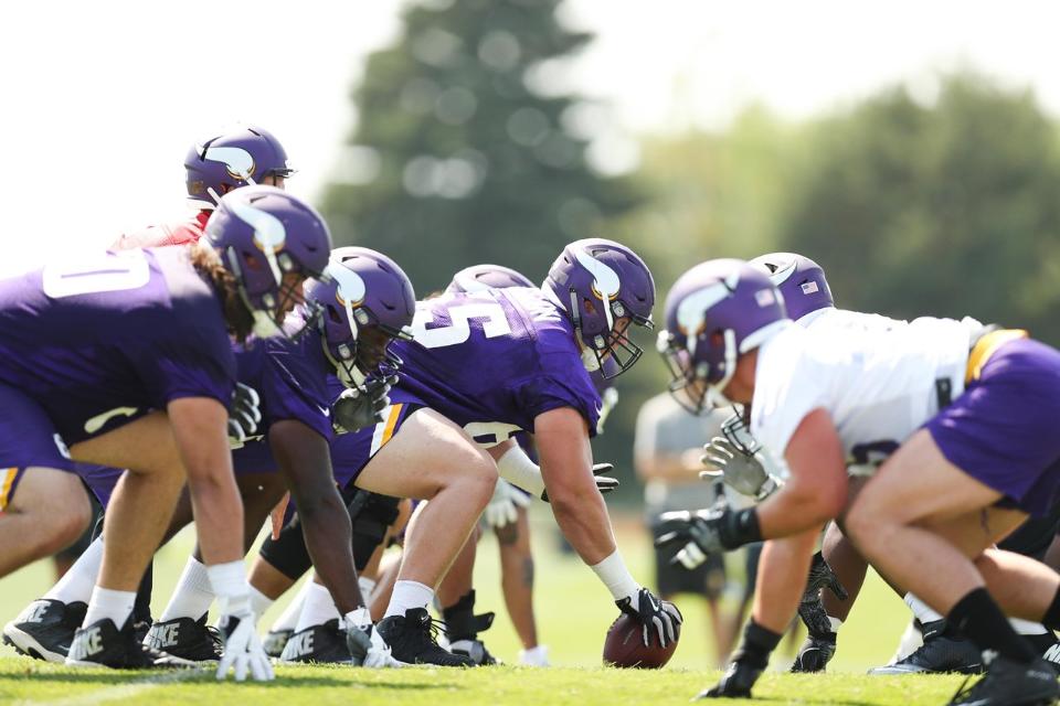 TRAINING CAMP PRIMER: Interior Offensive Line
