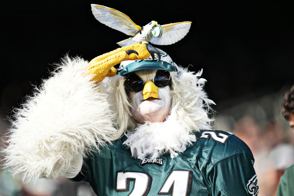 PurplePTSD: Eagles Grab ex-Vikings NT, MIN-DAL Preview, Jefferson OPOW ...