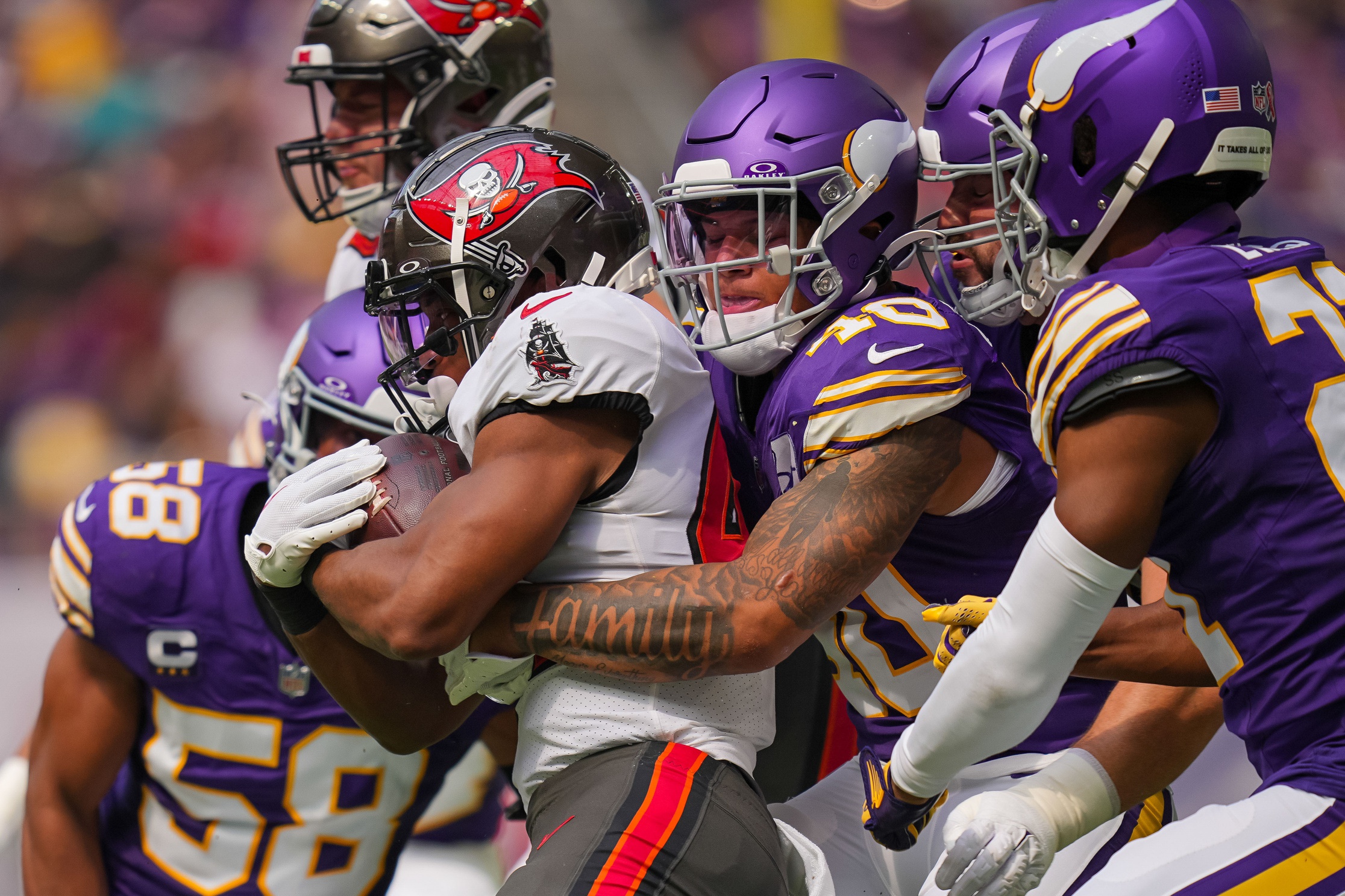 2 Vikings Rookies Fetch ESPN Kudos