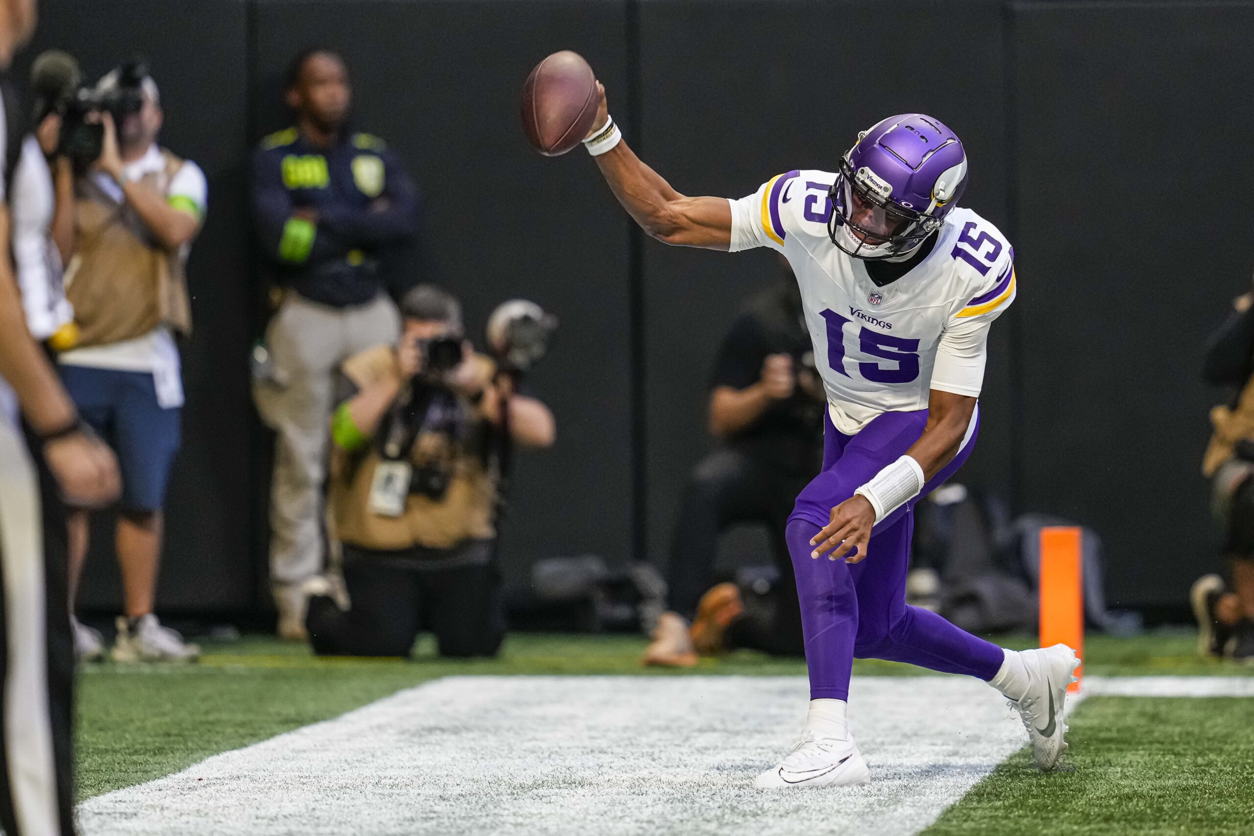 The Case for Joshua Dobbs after Vikings' Bye