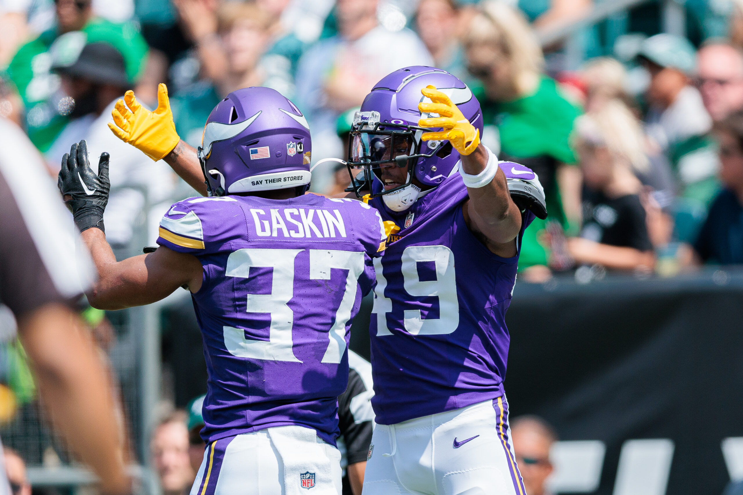 Vikings Make 2 Roster Moves on Tuesday