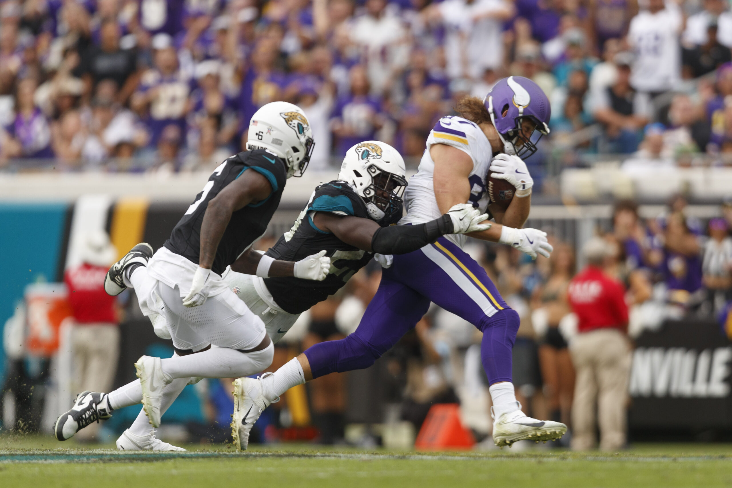 The Vikings Beat the Jags Because of 2 Players