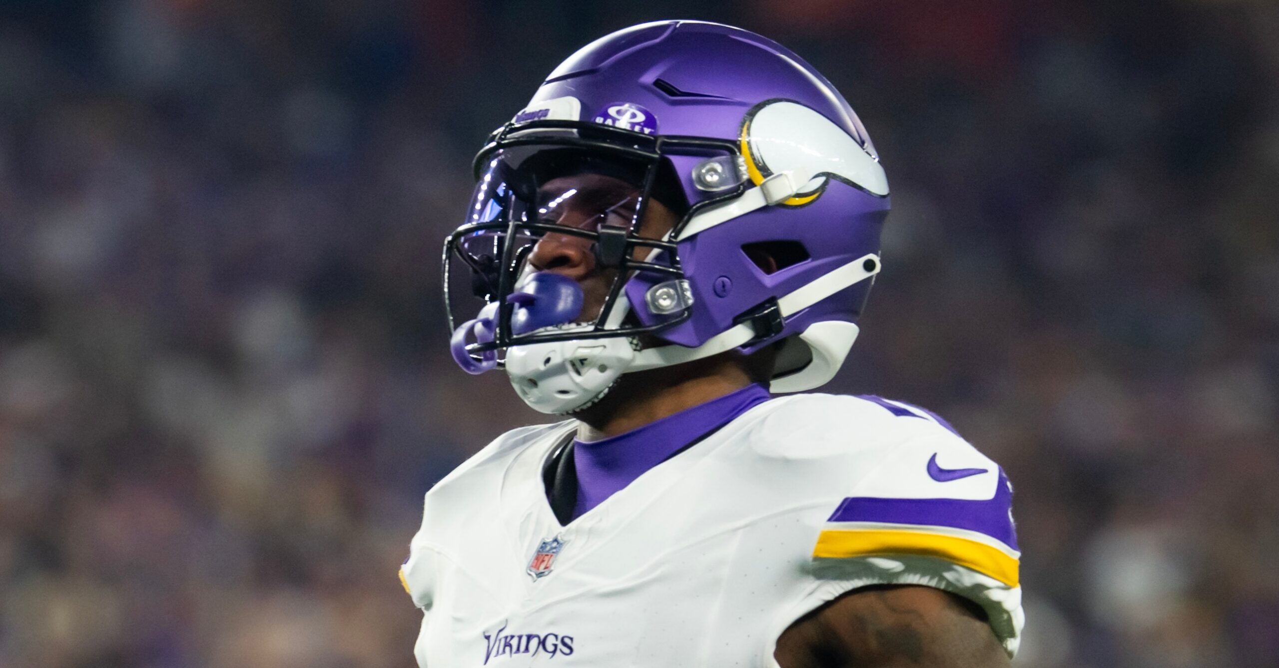 Former Vikings WR Signs with Patriots